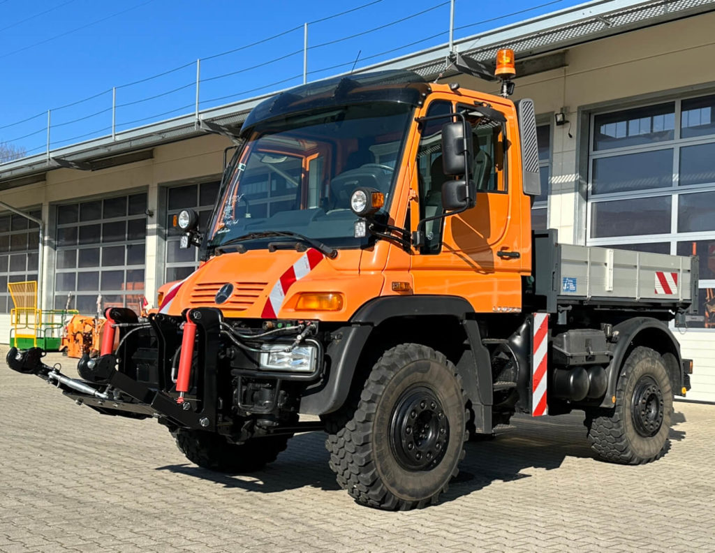 Unimog Angebot: Unimog 400 - U400 405 02734 mit Heckkraftheber - Unimog ...